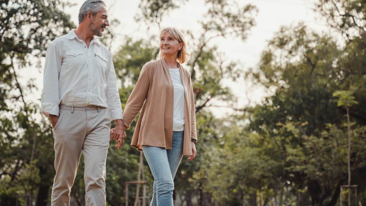 19 Grim Realities Of Dating After 50 That Are Often Overlooked ...