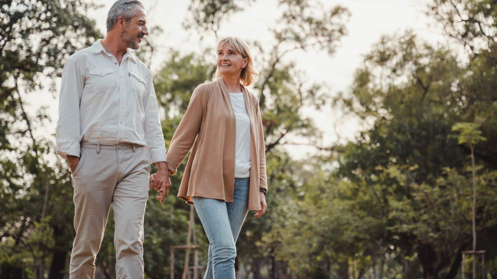 19 Grim Realities Of Dating After 50 That Are Often Overlooked ...
